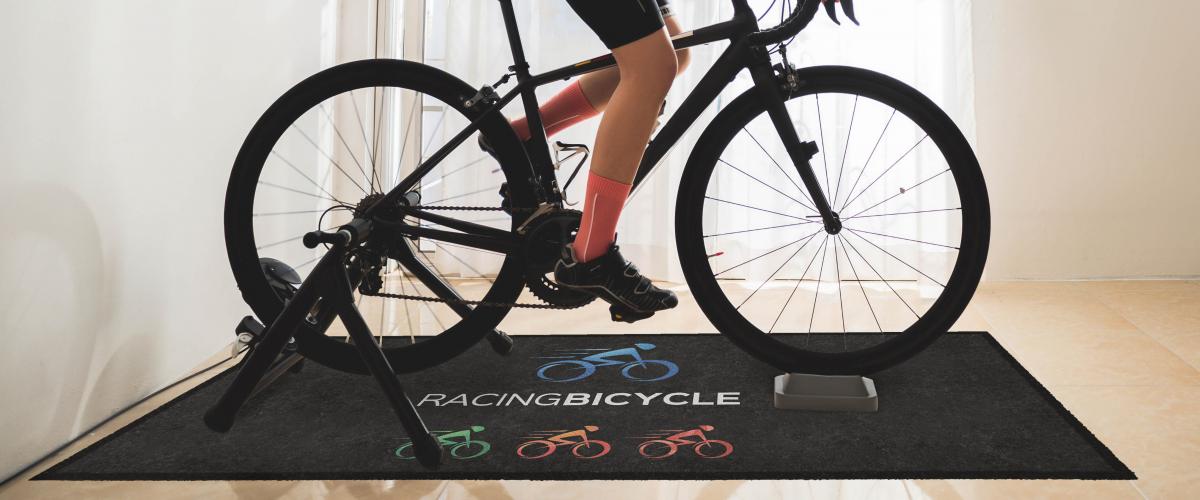 Exercise indoor with our training mats | Matvertise